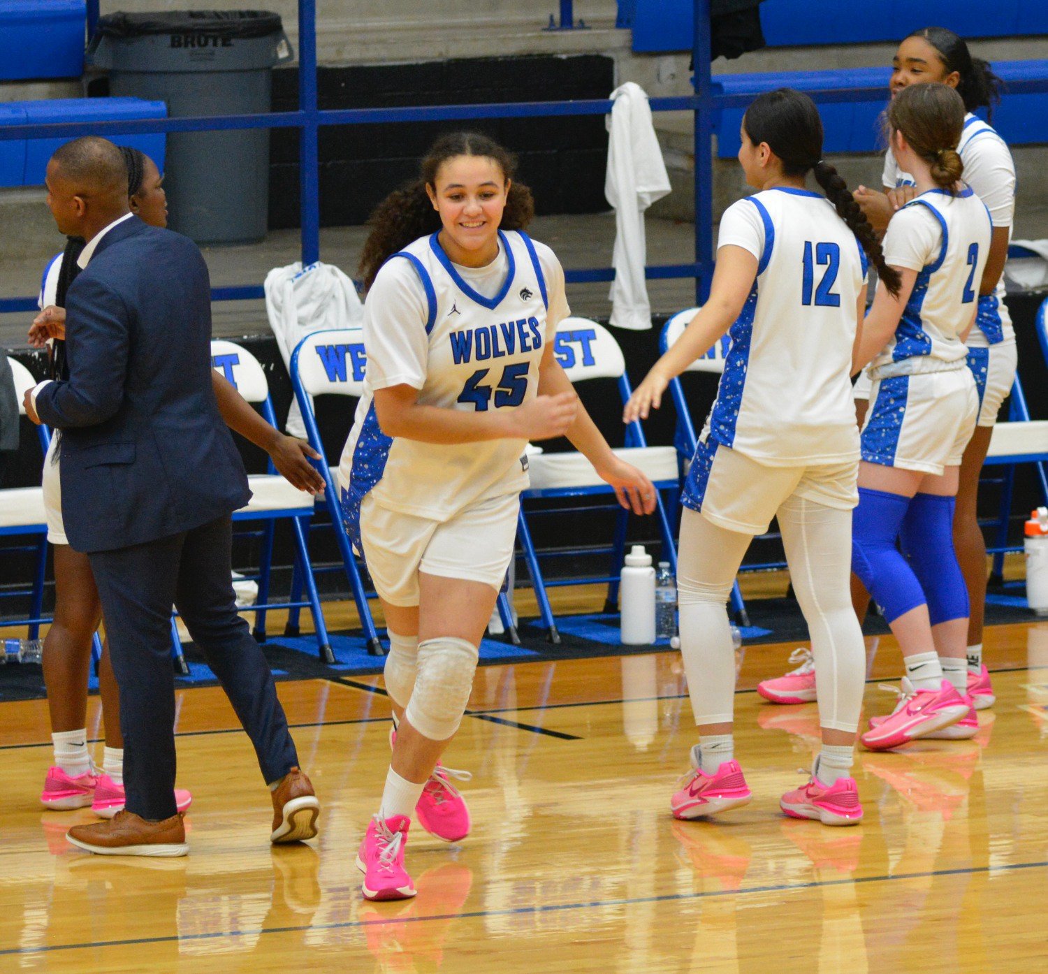 Plano West Lady Wolves Home Page